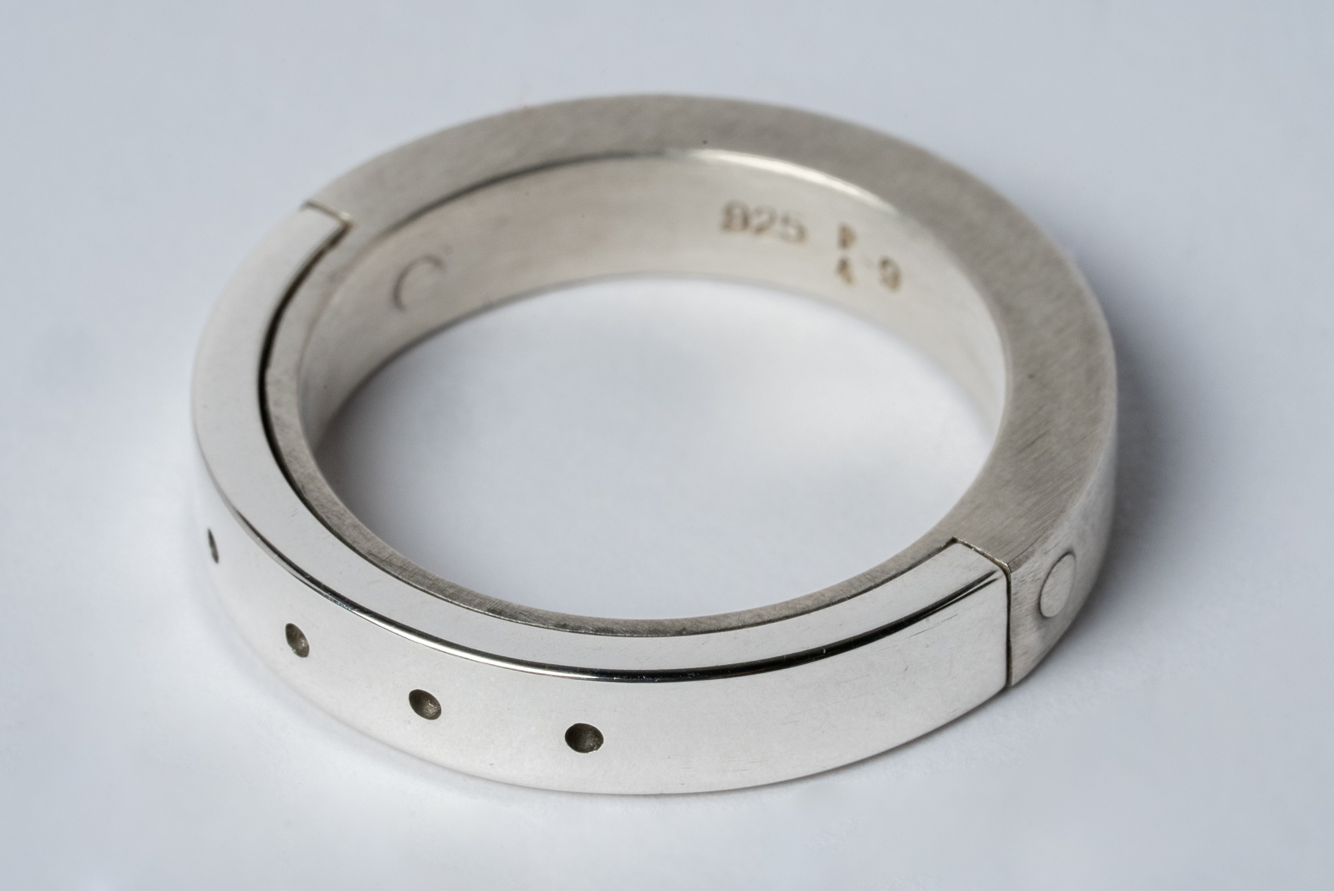 Sistema Ring (4-Hole, 4mm, DA+PA) – Parts of Four