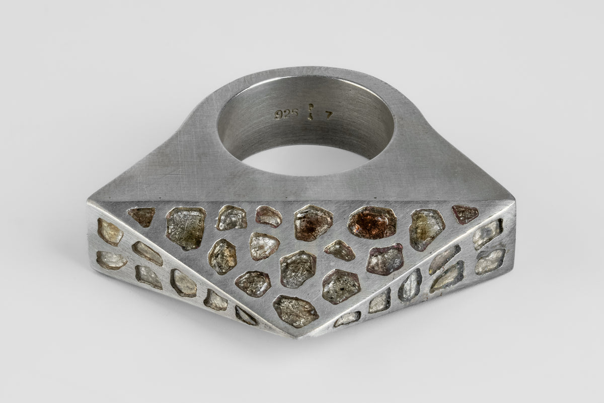 Crescent Bridge Ring (Pyramid Extrusion, Mega Pavé, 9mm, DA+DIA ...