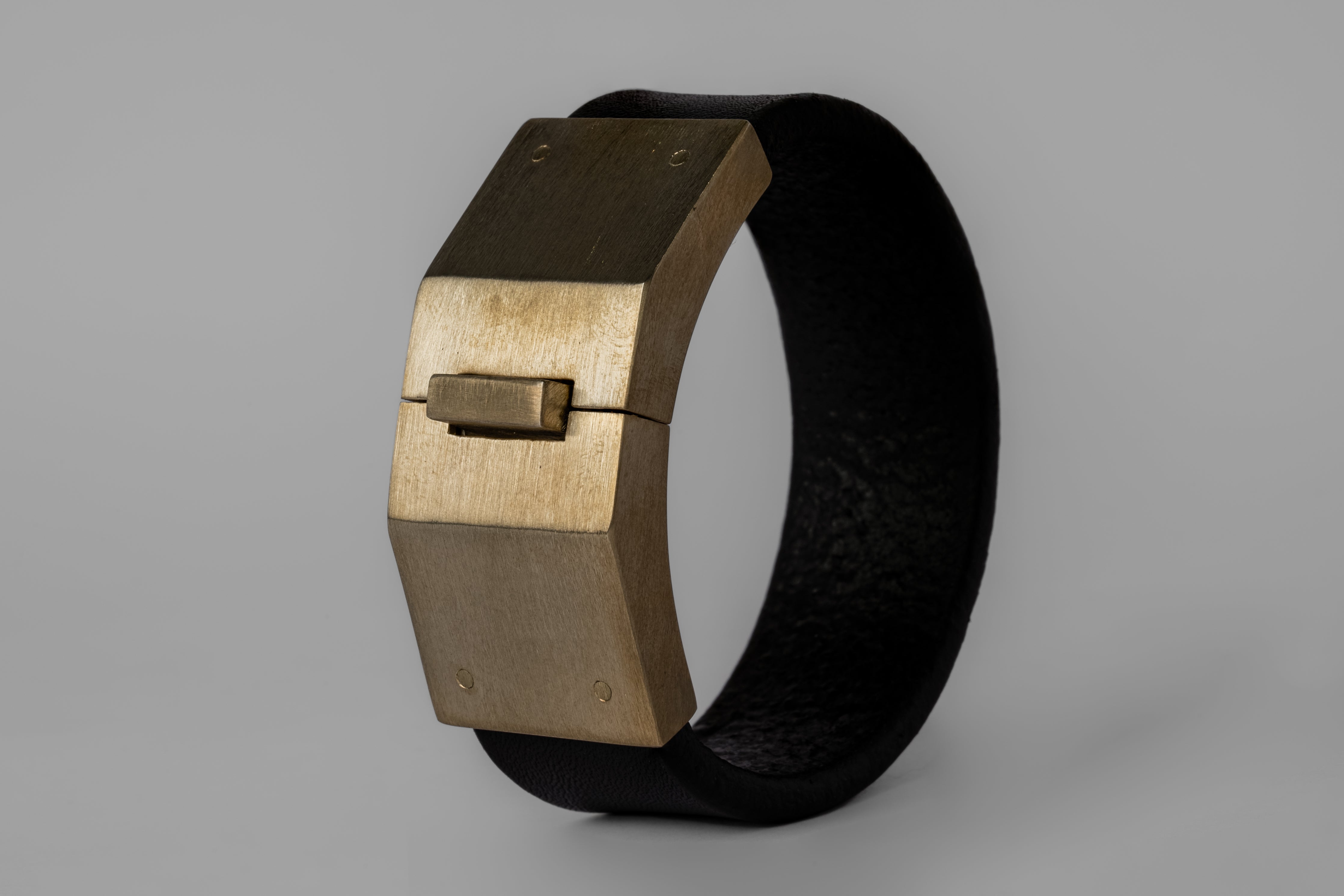Box Lock Bracelet (Facet, Narrow, BLK+MR) – Parts of Four