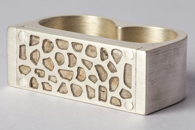 Plate Rings – Parts of Four